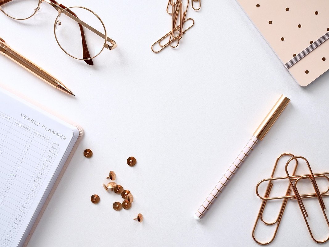 Write Lyrics to a Melody with This Step-by-Step Guide - Behind The Draft